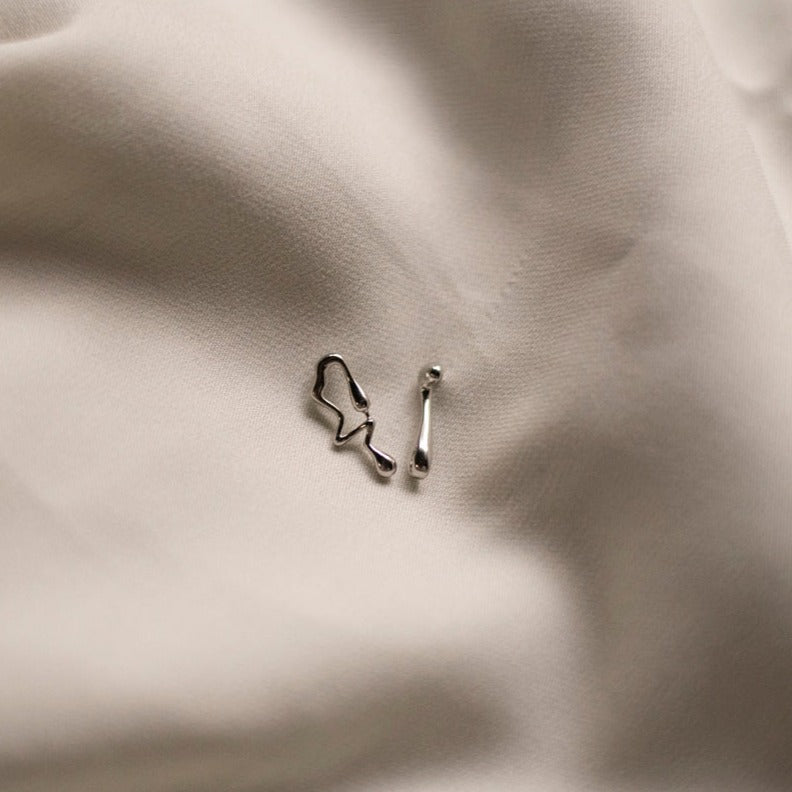 DRIBBLE – fencesitter